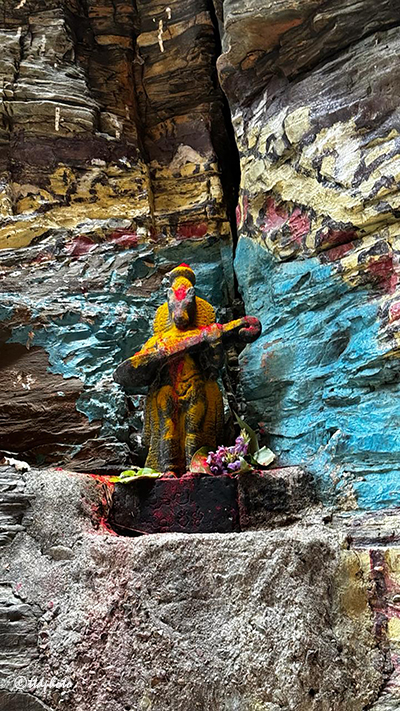 Scores of devotees participate in Tumburu theertha Mukkoti at Tirumala ...