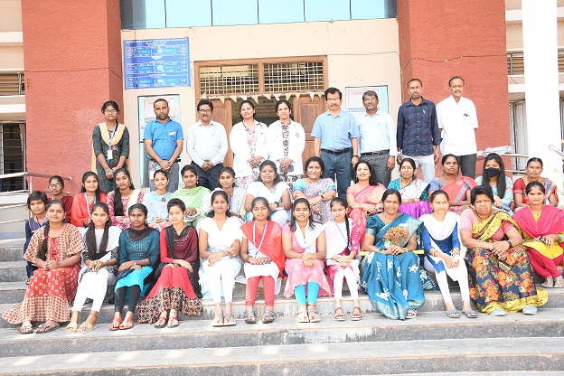 Health awareness camp conducted at GDC Jammikunta | Hindudayashankar