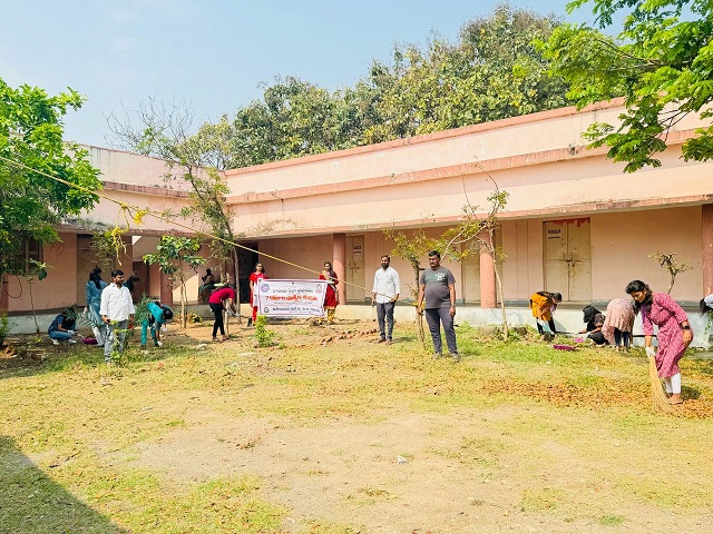 Cleanliness drive by NSS volunteers as part of seven-day camp in ...