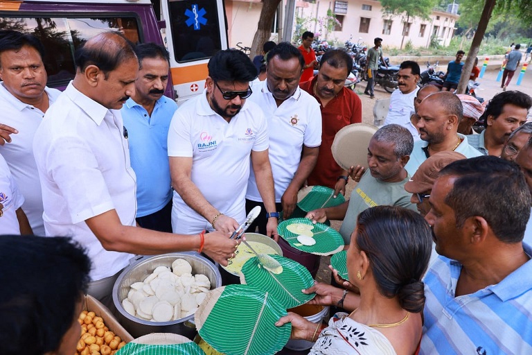 Health camp and flash mob marks World health day celebrations in ...