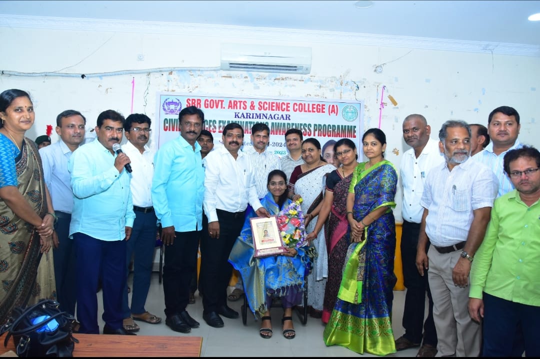 Civil Services toppers guide students on UPSC examinations ...