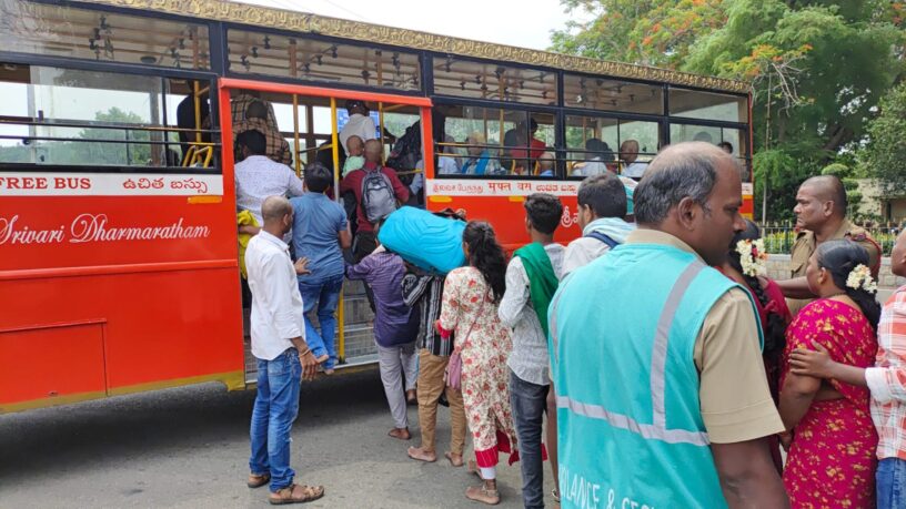 TTD arranges free buses to transport pilgrims from Octopus circle to ...