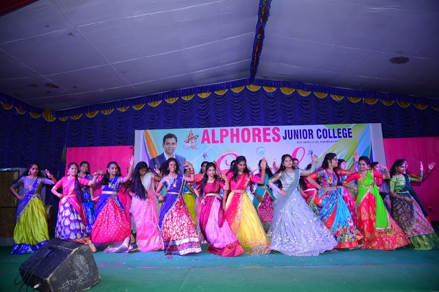 Alphorse Junior College students ‘Excel’ at Fresher’s Party ...