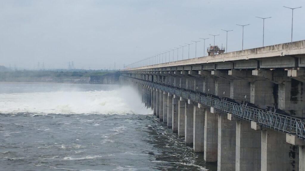 Twenty flood gates of Sripada Yellampalli project lifted to release ...