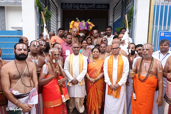 Andal Goda Devi Malas reaches Tirumala | Hindudayashankar