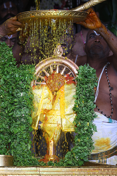 TTD Brahmotsavams concludes with Chakrasnanam at Swami Pushkarini in ...