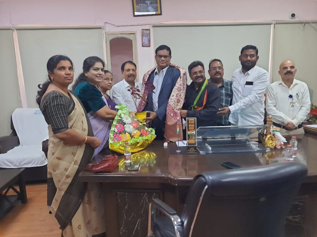 Prathap Reddy assumes charge as Kakatiya University Vice Chancellor ...