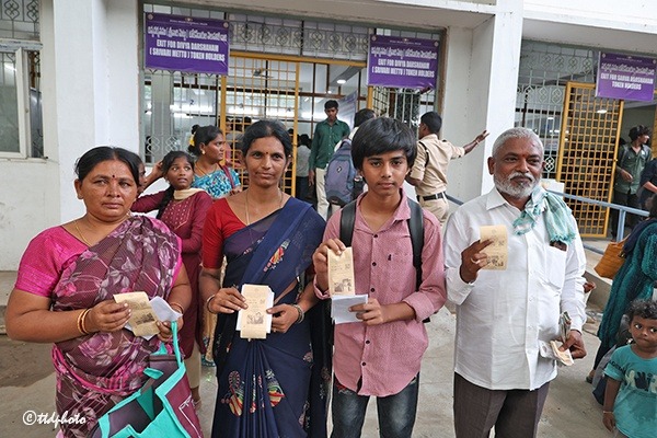 Srivari Mettu Divya Darshan token issuance commences at Tirupati ...