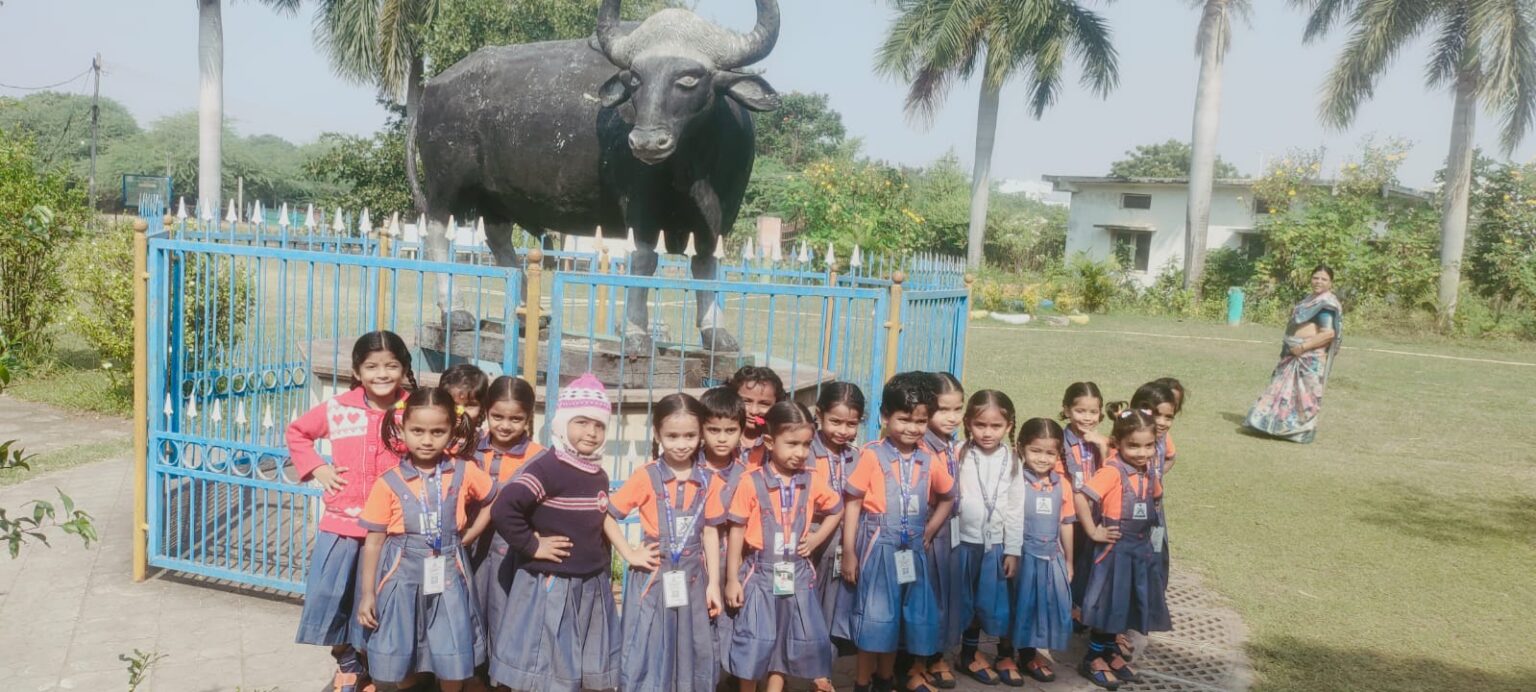 Achievers Active High School students visit Deer Park in Karimnagar ...