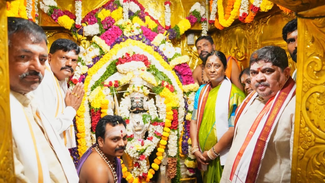 President Droupadi Murmu graces the convocation ceremony of Guru Nanak ...